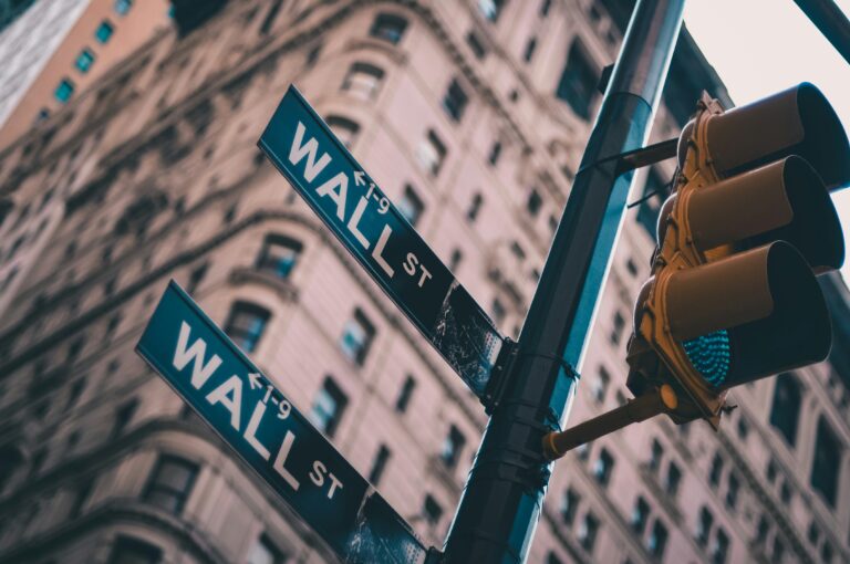 No es lo mismo Main Street que Wall Street | Ruiz Healy Times